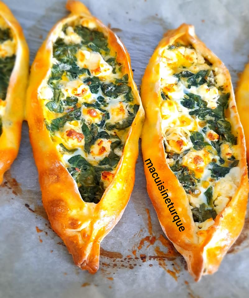 pide turques aux épinards et fêta - Ma Cuisine Turque