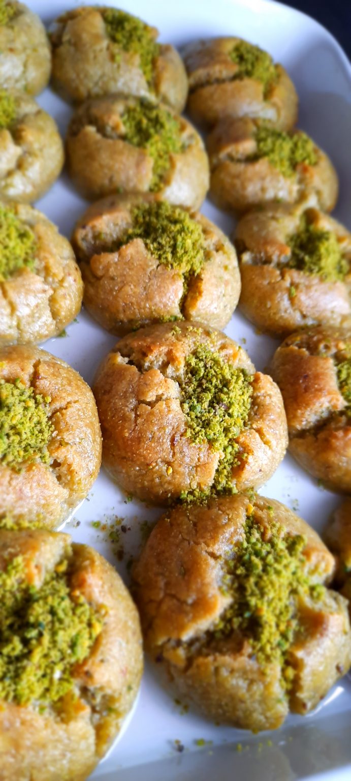 Pâtisserie turque sekerpare à la pistache (fistikpare) – Ma Cuisine Turque