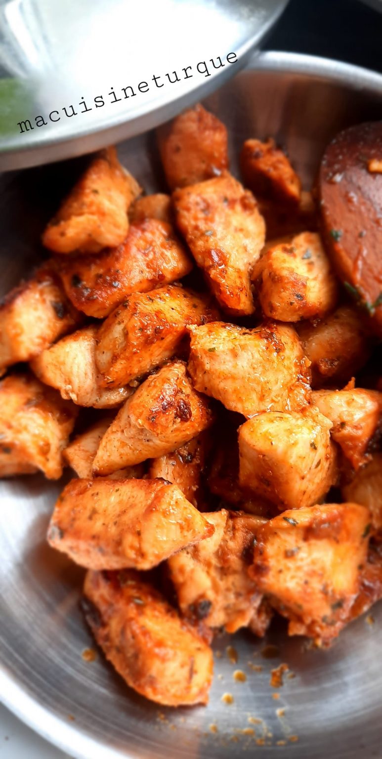 Recette de pommes de terre rissolées aux oignons (patates kavurmasi ...